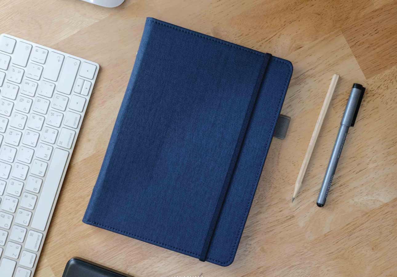 HILMYNA Premium Gift Notebook (Landing)
